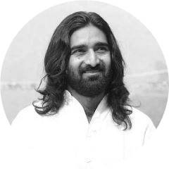 Teachers: Experienced & Registered Yoga Teachers in Rishikesh, India